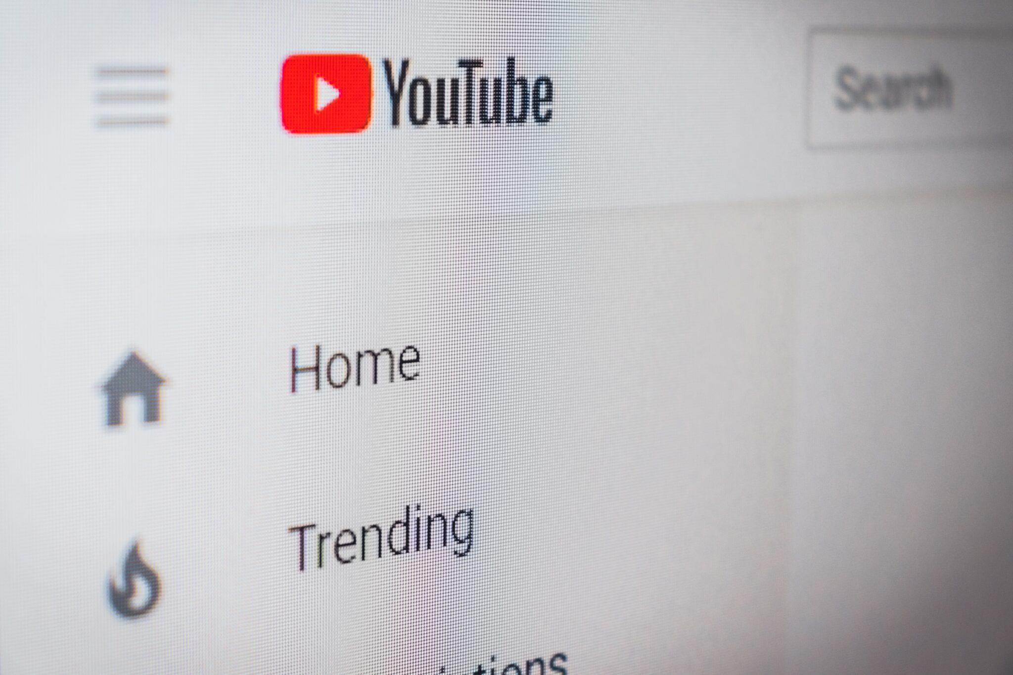 How to Start a YouTube Channel: A Comprehensive Beginner’s Guide (2025 ...